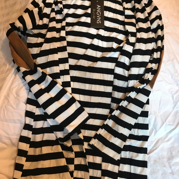 Tops | Last One Size Large Rated | Poshmark